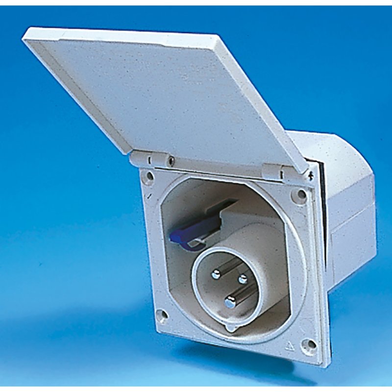 Talamex CEE Boat Shore Power Socket 16A – Seawood Chandlery & Clothing